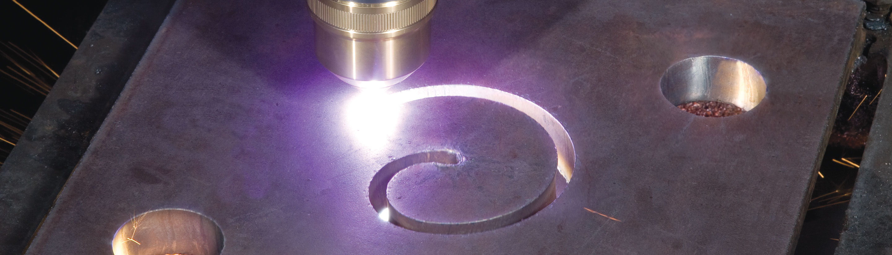 Sistemi di taglio plasma, waterjet e laser | Hypertherm