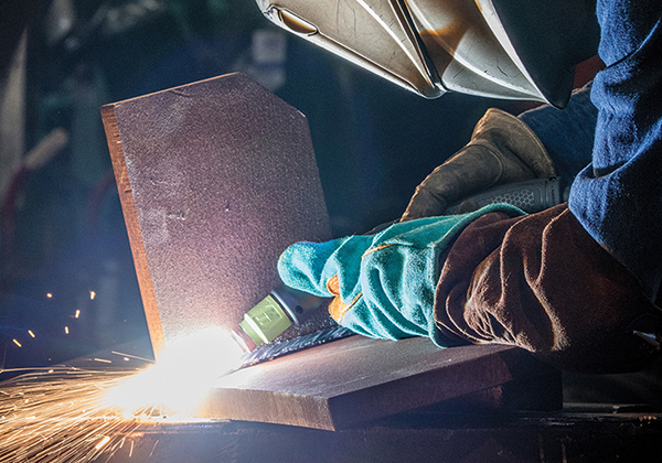Benefits of a plasma cutter vs torch